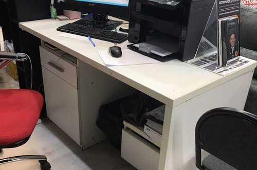 Письменный стол с тумбой для принтера