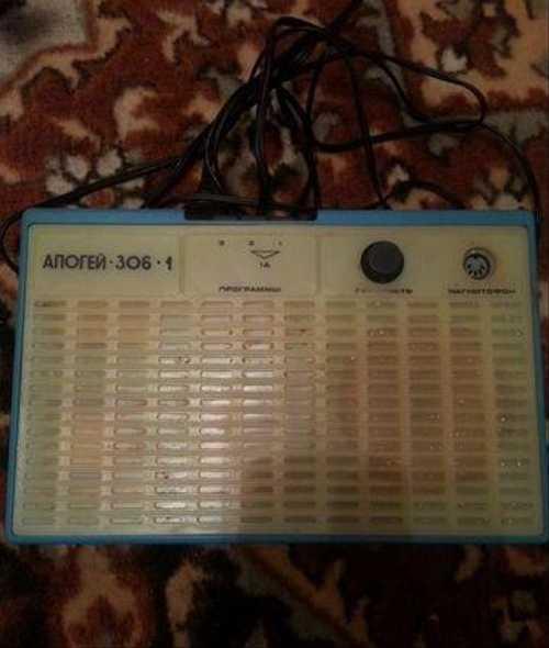 Радиоприемник Апогей 306 3-х программный