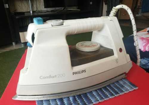 Утюг Philips Comfort 200