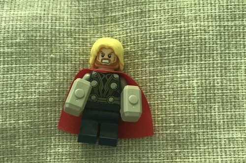 Lego minifigures thor