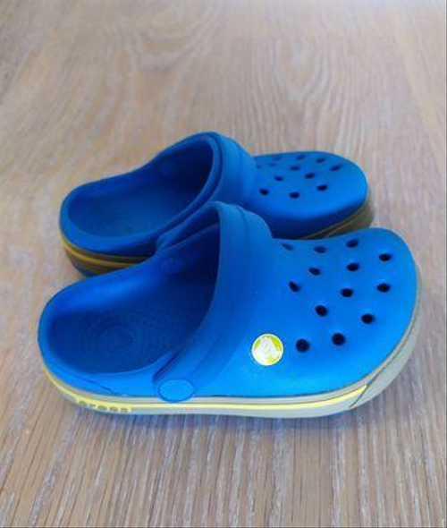 Crocs (6-7), Old Navy (8)