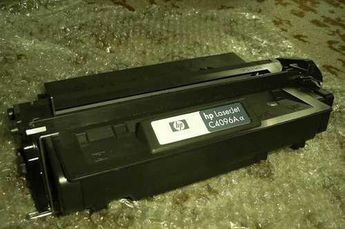 Картридж для принтера модель HP С4096А Используетс