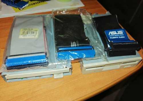 3,5" Floppy-дисководы и шлейфы