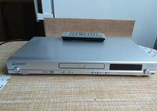 DVD плеер Pioneer DV-370 подарок-мультфильмы
