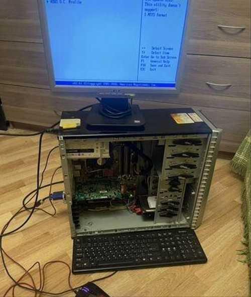 Старенький компьютер, 4 ядра, 400гб