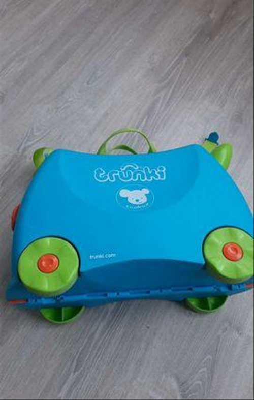 Детский чемодан trunki