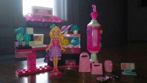 Mega Bloks Barbie Build "n Style