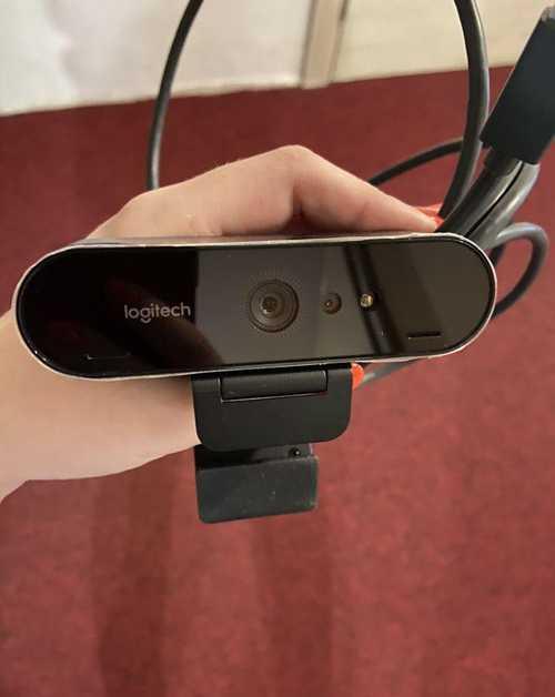 Веб-камера Logitech Brio