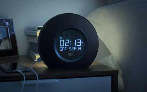 Колонка и радио-Часы JBL horizon