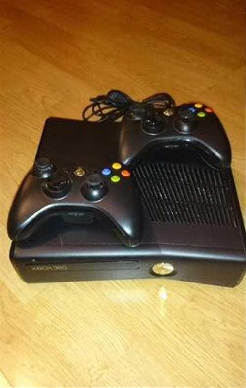 Microsoft Xbox 360 250Gb+ 2 контроллера+ игры