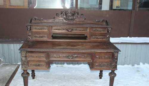 Антикварный письменный стол с надстройкой(бюро)