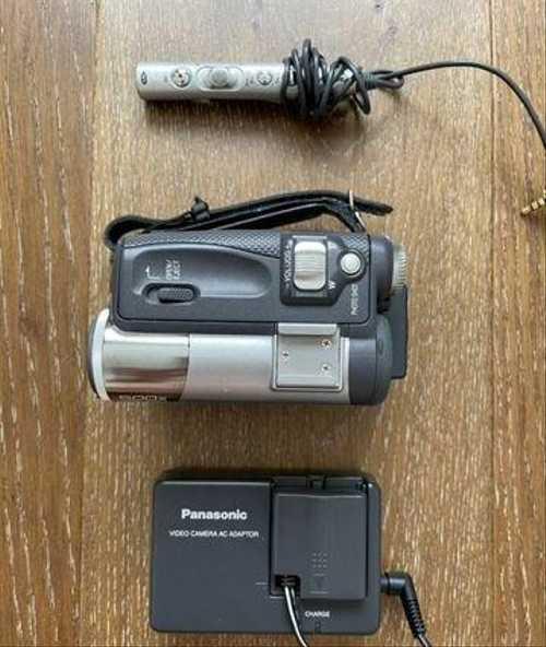 Видеокамера Panasonic 500x digital zoom