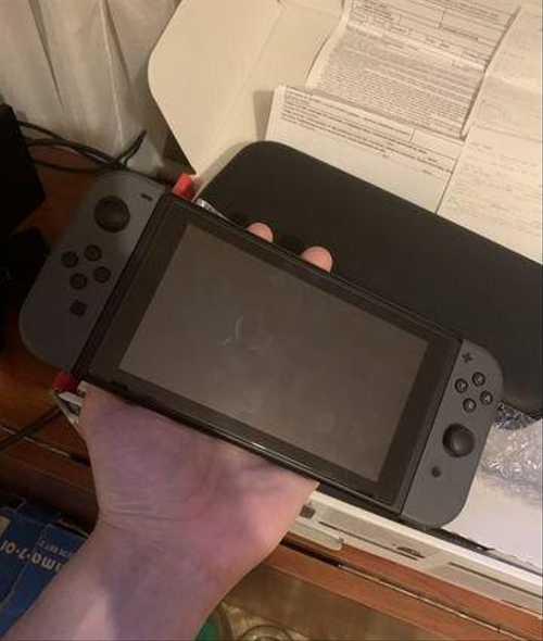 Nintendo switch с тремя играми