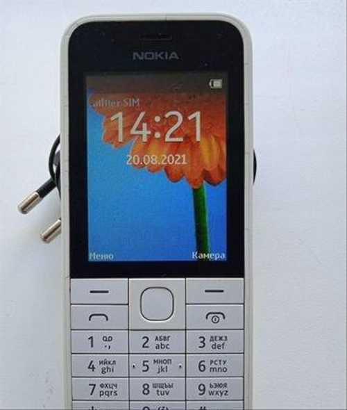 Телефон Nokia 220