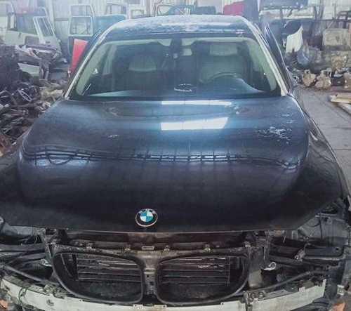Капот бмв 7/BMW 750LI