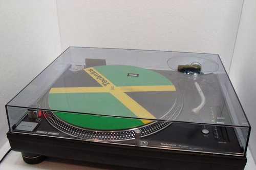 Проигрыватель винила Technics SL 1200 MK5 K