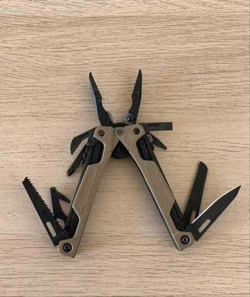 Мультитул Leatherman OHT 831640 Coyote tan