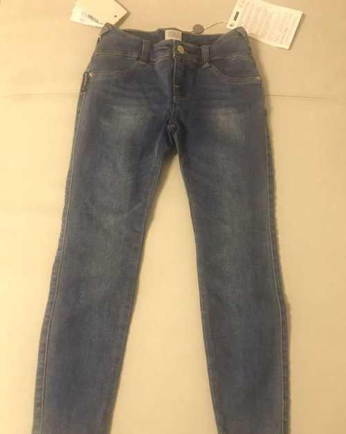 Новые джинсы Armani Junior 6 лет