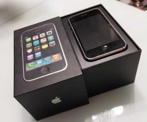 Телефон iPhone 3 G