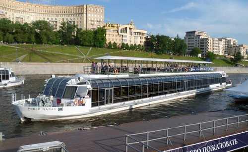 Прогулка на яхте по Москва-реке