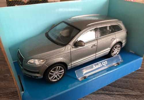1/43, Audi Q7, Cararama