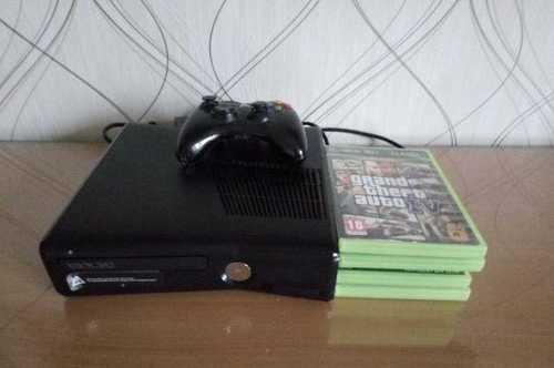 Xbox 360 Slim