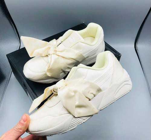 Puma Fenty Bow белые бежевые