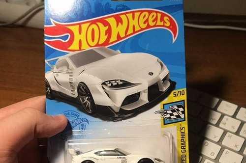 Hot wheels машинкиToyota supra