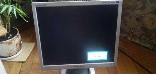 Монитор Samsung SyncMaster 710T 17" требует ремонт