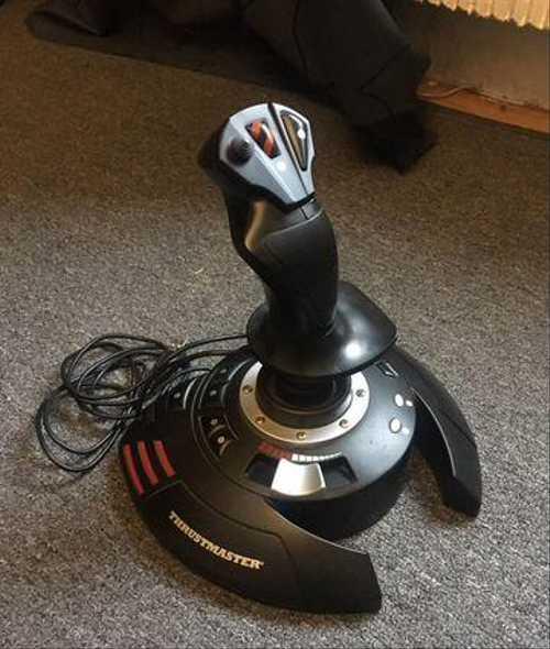 Joystick t.Flight Stick x.