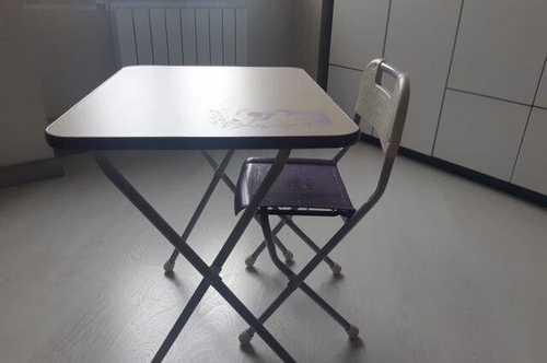 Складной детский стол и стул