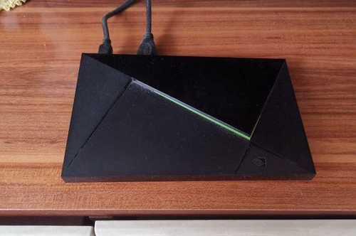 Игровая приставка nvidia Shield TV