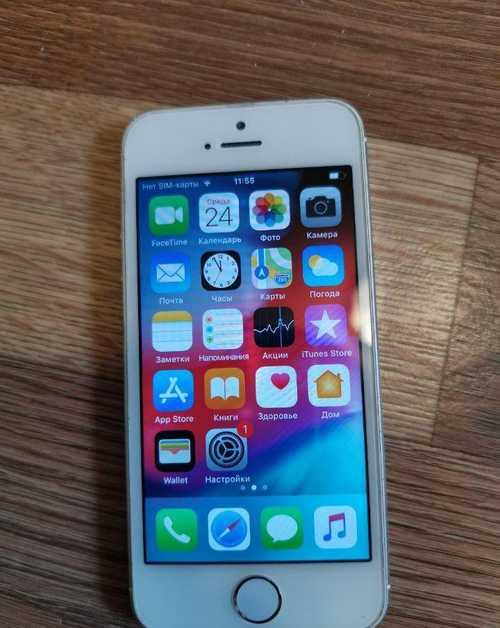 Телефон iPhone 5s белый 16gb