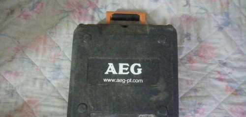 Шуруповерт aeg