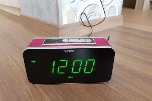 Радиоприемник / электронные часы с будильником