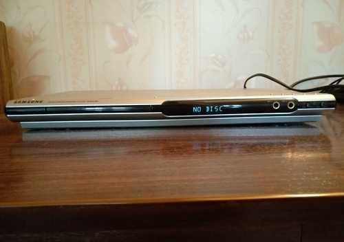 SAMSUNG Ultra Slim DVD Karaoke DVD-K100