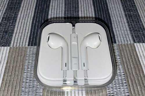 Проводные Apple EarPods с minijack