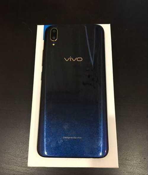 Телефон Vivo V11