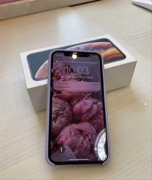 iPhone Xs gold 64