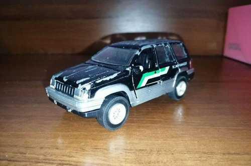 Модель jeep grand cherokee