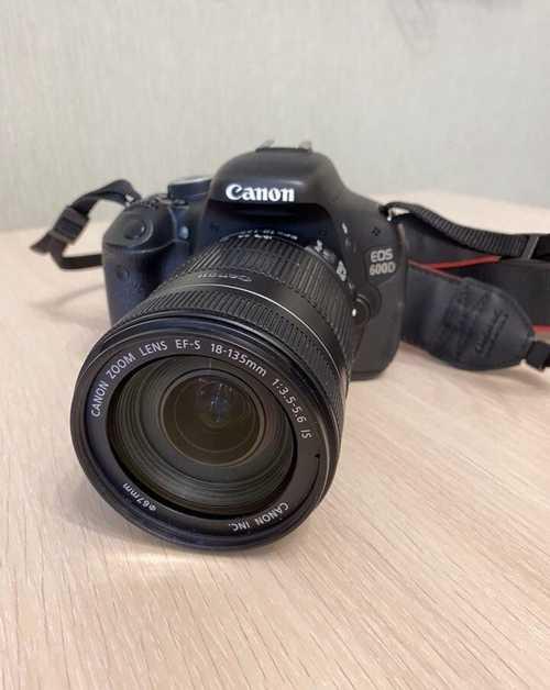 Canon 600D Kit 18-135 + штатив + сумка-чехол + кар