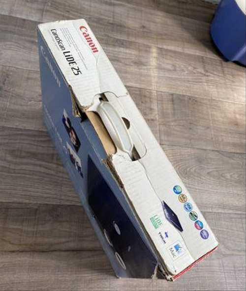 Сканер Canon Canoscan LiDe 25