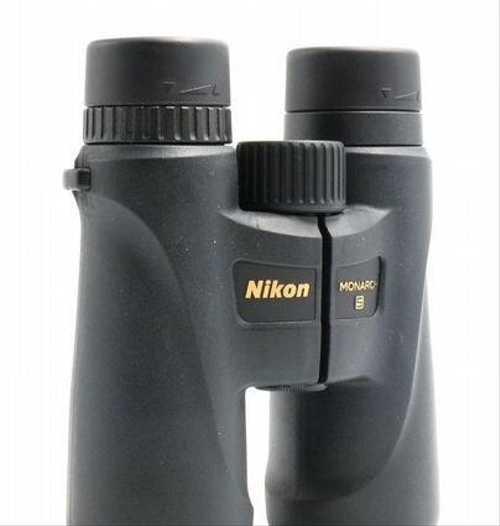 Бинокль комиссионный Nikon Monarch 5 8x42 (BAA830S