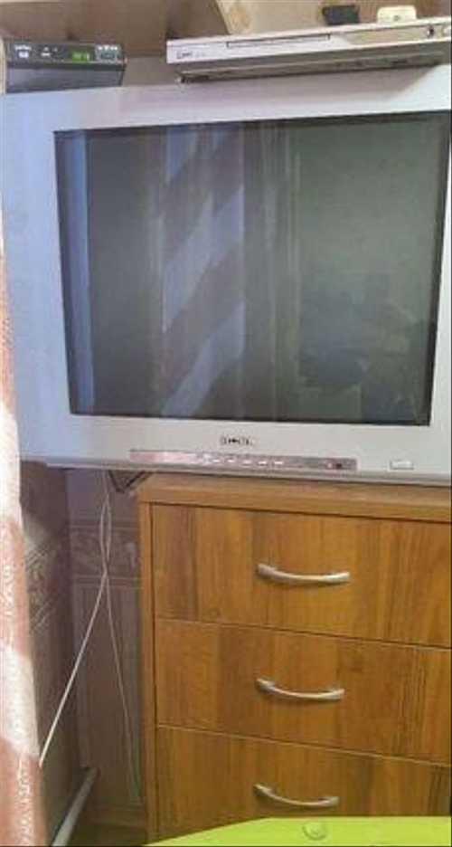 Телевизор бу Bork