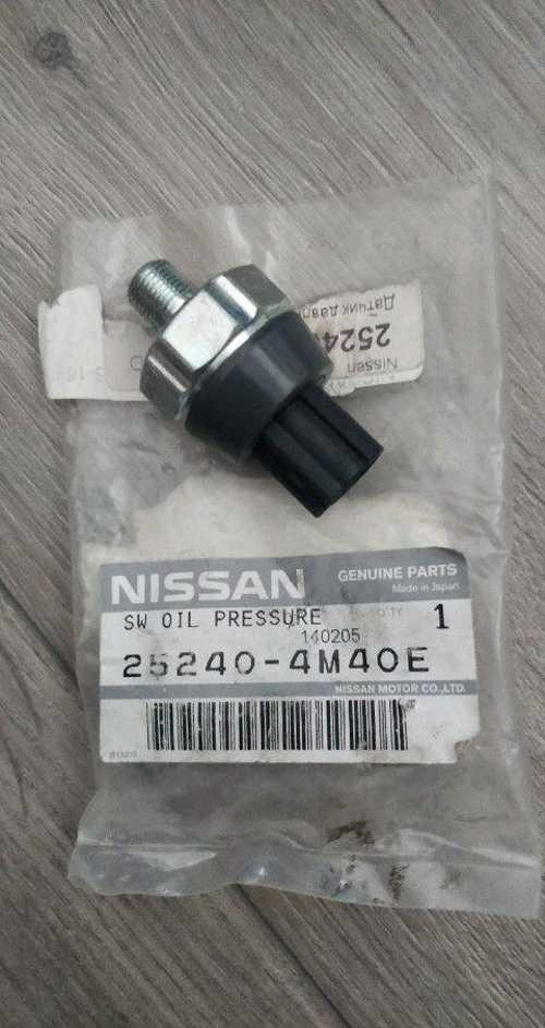 Ниссан датчики оригинал. Nissan 25240-4m40e. Датчик давления масла Ниссан 100нх. 25240-4m40e. Датчик давления масла Ниссан Мурано 1.