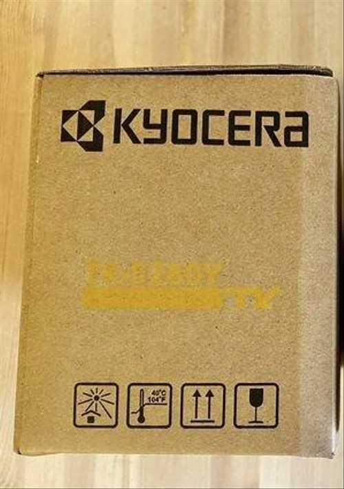 Оригинальный картридж Kyocera TK-5280Y