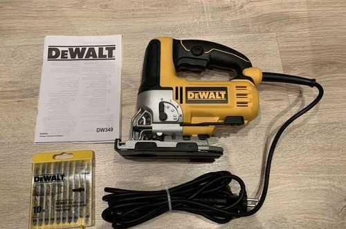 Лобзик Dewalt DW349