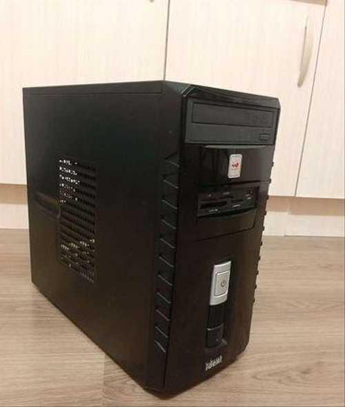 4 ядра Phenom, 4 гига DDR3, 2 TB HDD