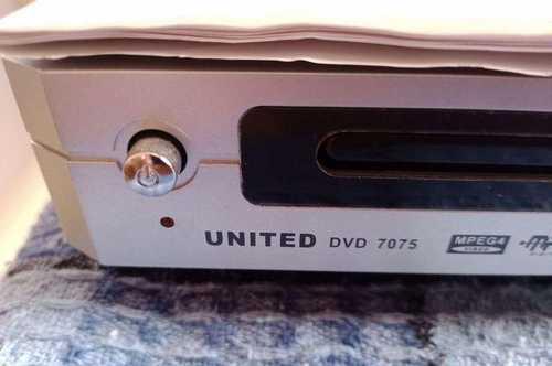 DVD-проигрыватель united DVD-7075