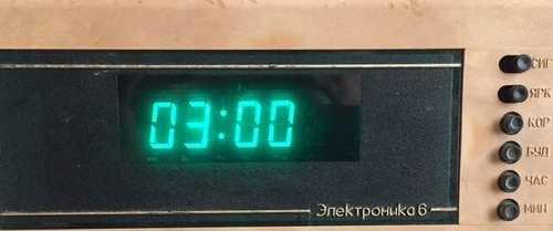 Часы настольные электроника СССР